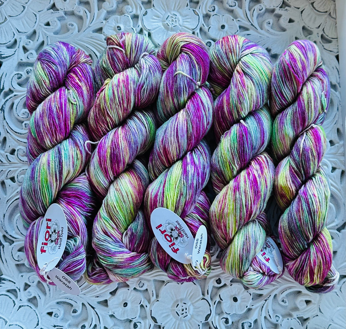 Waratah - Fiori Sock Yarn - 4 Ply – Cozi Yarn Studio