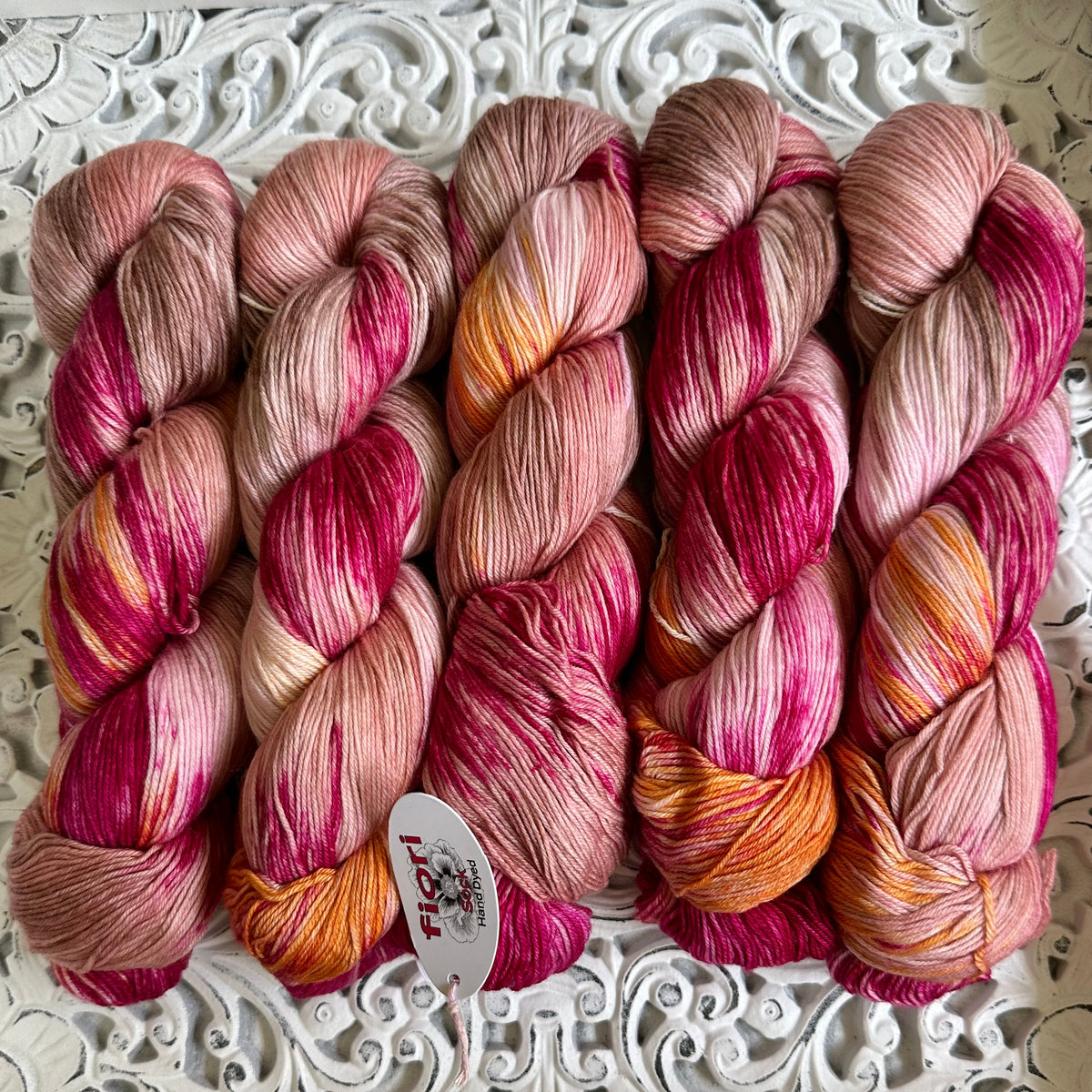 Fuchsia Haze - Fiori Sock Yarn - 4 Ply – Cozi Yarn Studio