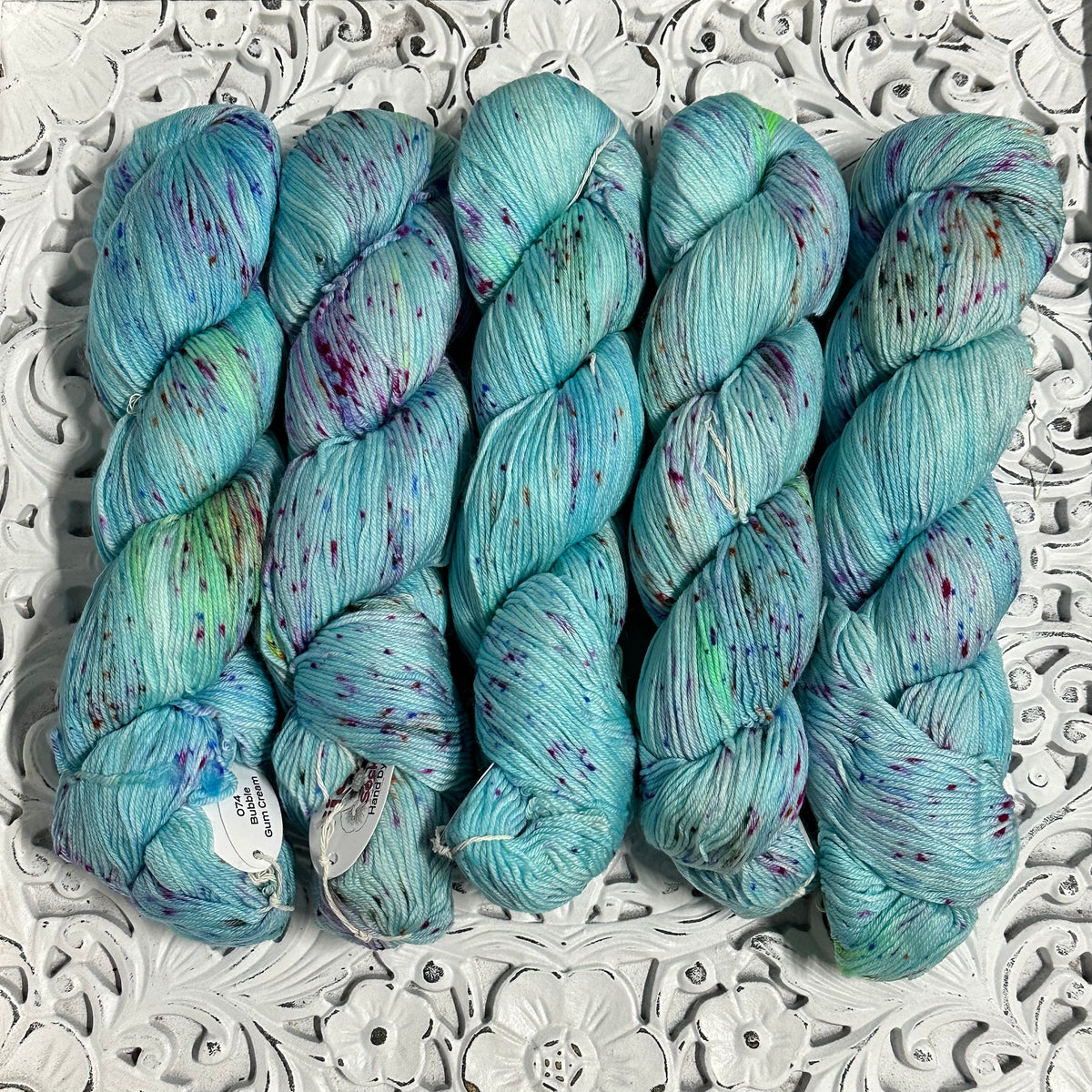 Bubble Gum Cream - Fiori Sock Yarn - 4 Ply – Cozi Yarn Studio